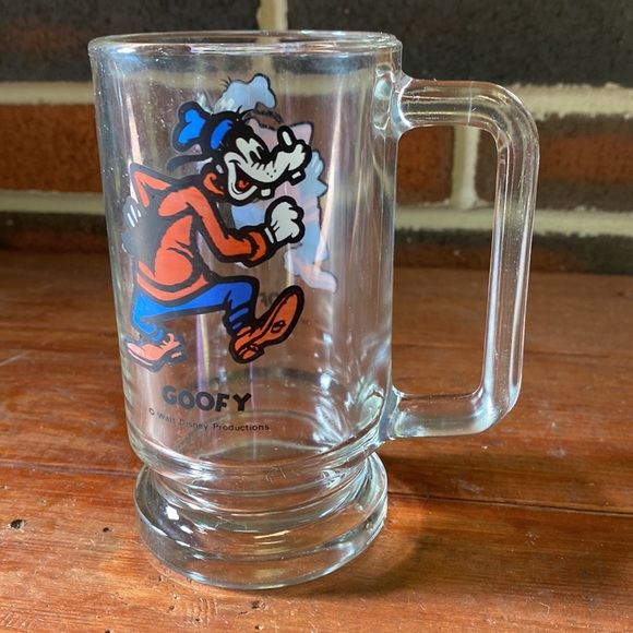 Kitchen | Vintage Disney Beer Mug Goofy Glass Cup 12 Oz | Poshmark
